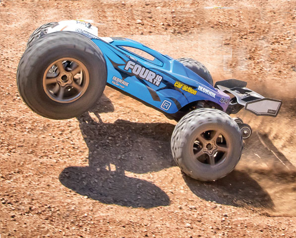Helion Select Four 10TR – RC Car Action