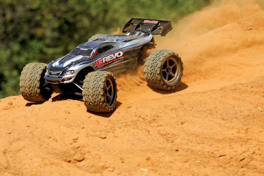 TECH KNOW: Understanding Servos – RC Car Action