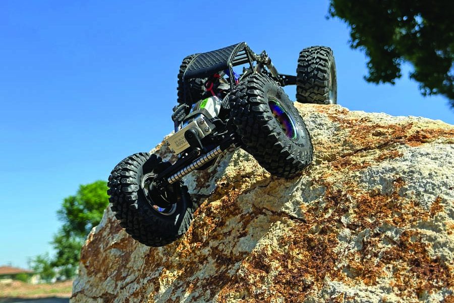 GOING NUTS – The Ultimate Axial UTB18-ish Custom Build – RC Car Action